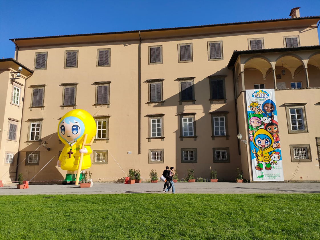 La mascotte del Giubileo 2025 «Luce & Friends», disegnata in stile ...